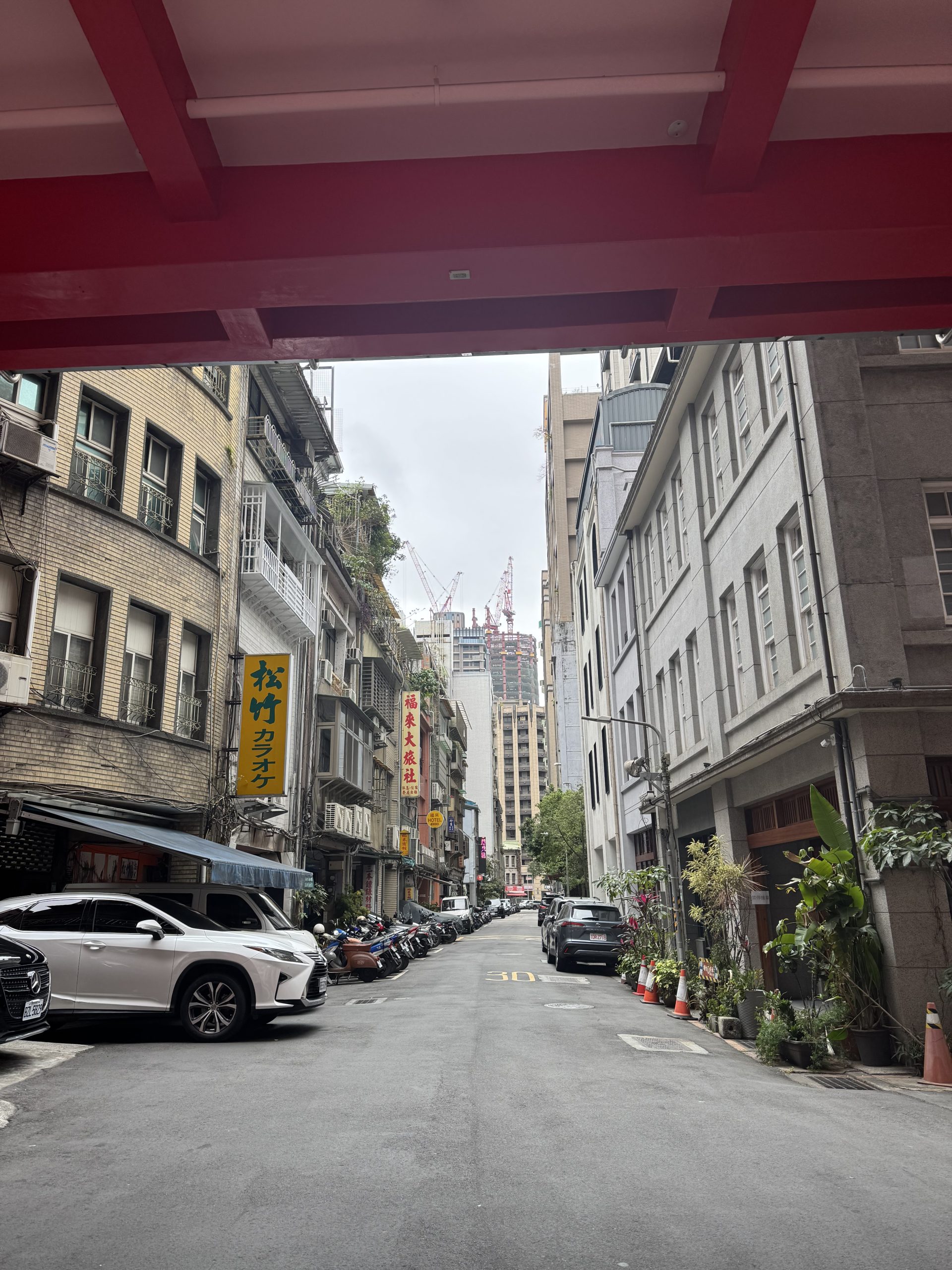 Taiwan, Day 9: Sharp edges and clear sight. - Burning Desire For FIRE
